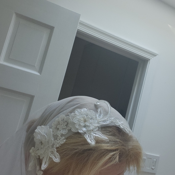 Accessories | Creamy White Juliette Style Veil | Poshmark